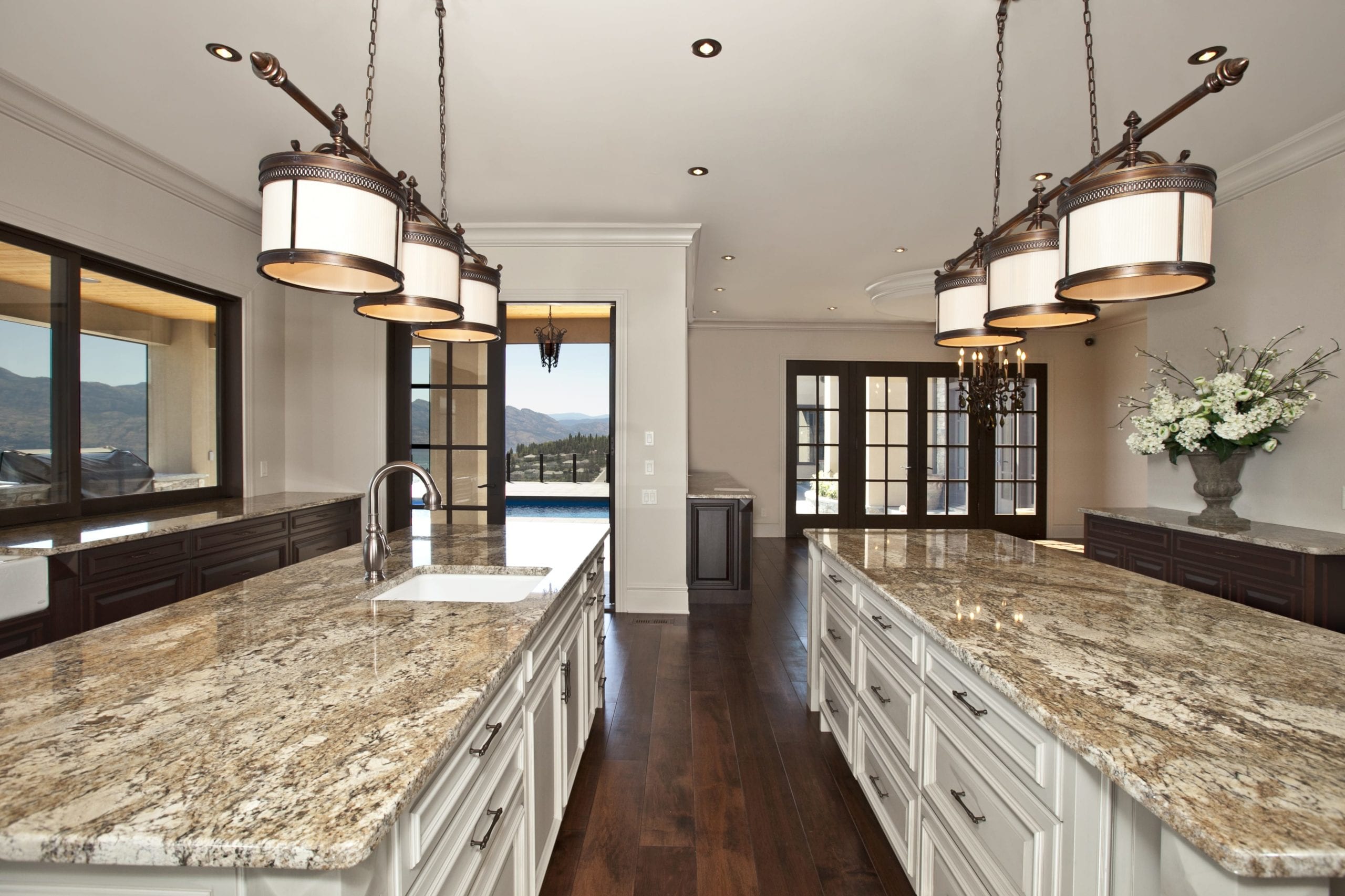 Ultra Luxury Kelowna Kitchens | Domeij & Associates